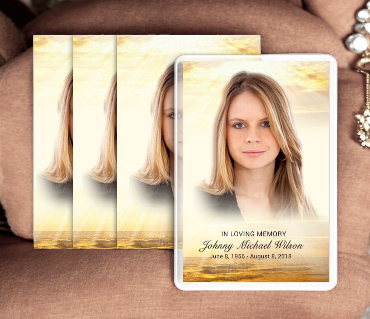 What to Write on a Funeral Prayer Card: Ideas and Tips – The Funeral ...